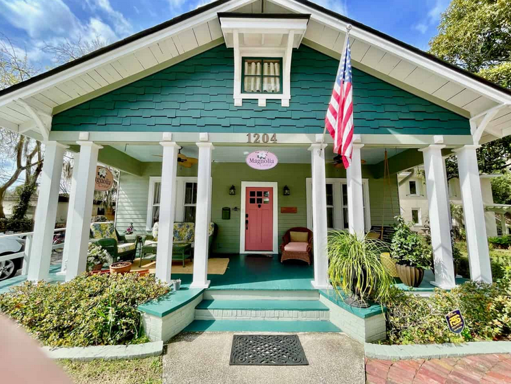 Beaufort SC Vacation Rental: Magnolia Court Craftsman Cottage - Explore ...